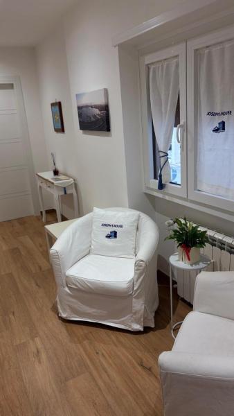 Joseph's House Accommodation - Civitavecchia
