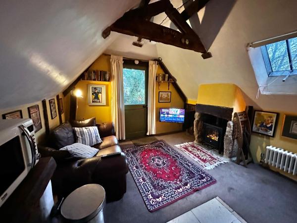 Ideal For Solos Htub Retro Decor Parking Wifi - Exeter