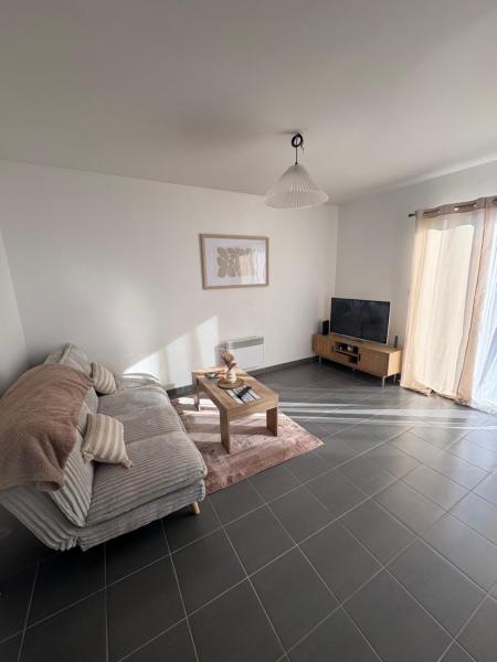 Maison Entière Avec Jardin , Proche Bordeaux, Rocade Et Arkéa Arena - Cenon