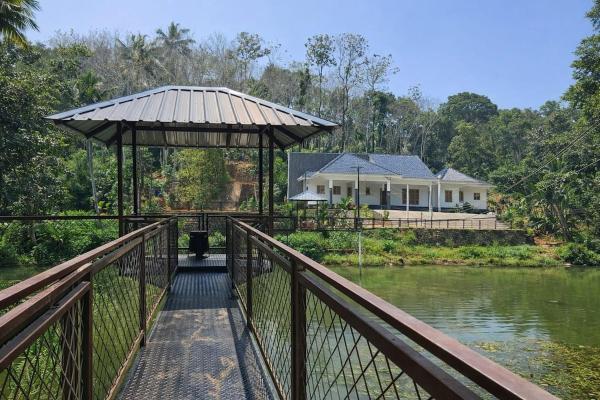 Home Near Nedumkandam - Idukki