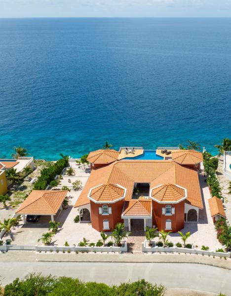 Sunset House - Curaçao