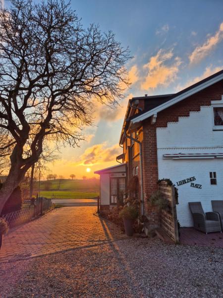 Ostsee Pension Pohnsdorfer Mühle - Travemünde