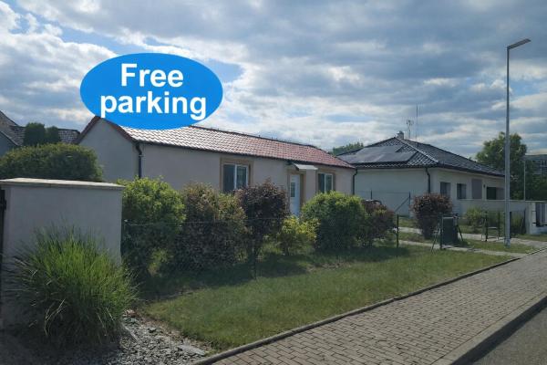 Olšany Home - úTulný Privátní Domek Se Zahradou A Parkováním U Olomouce - Private House With Garden And Parking Near Olomouc - Prostějov