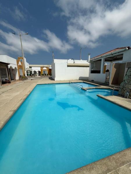 Casa En Punta Carnero Garita De Seguridad 24 Horas Con Terraza - La Libertad