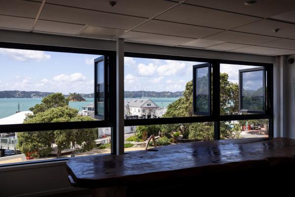 Haka House Bay Of Islands - Russell