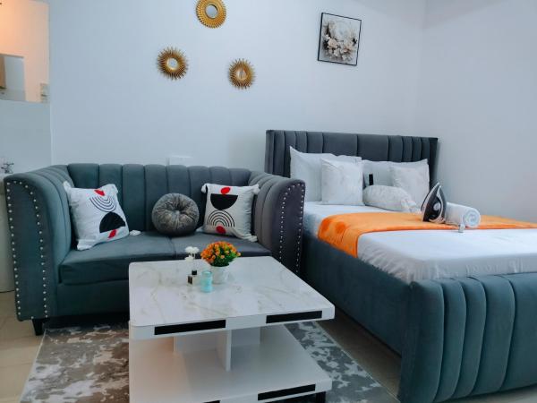 Cutie Coastal Studio - Mombasa