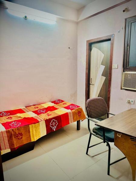 Krishna Home Stay - Kota