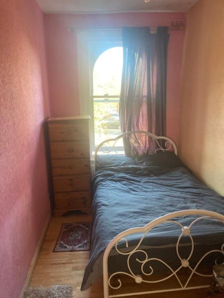 Cosy Double Bedroom In Green Crouch Hill - 