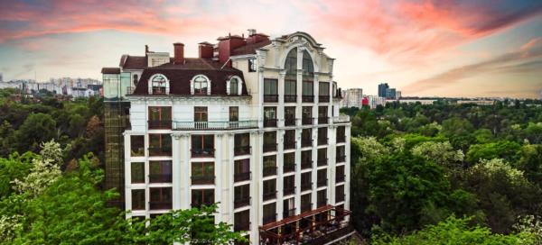 Penthouse In Rose Valley Park - Moldawien