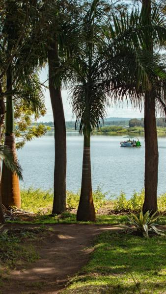 Eagle View Farm & Lake Retreat - Rwanda