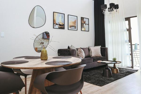 Charming 2-bedroom Flat In The Heart Of Rivonia - Midrand