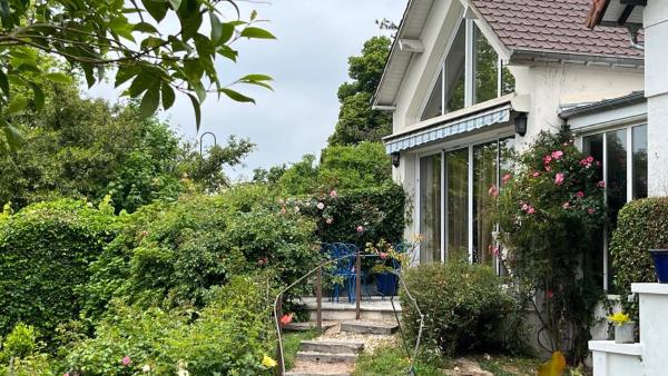 Le Chant Des Roses - Giverny