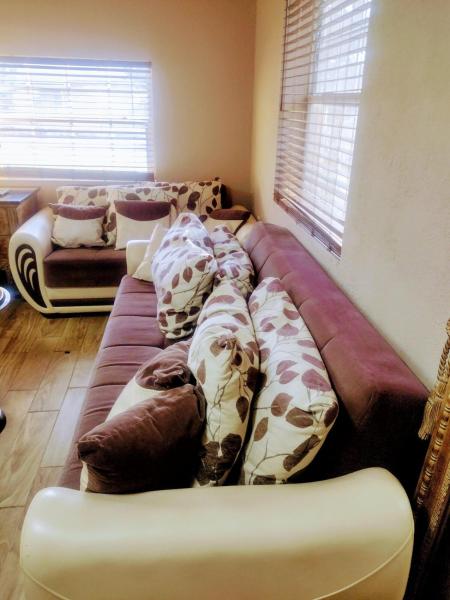 A Great Environment Living Space - Lake Mary Jane, FL