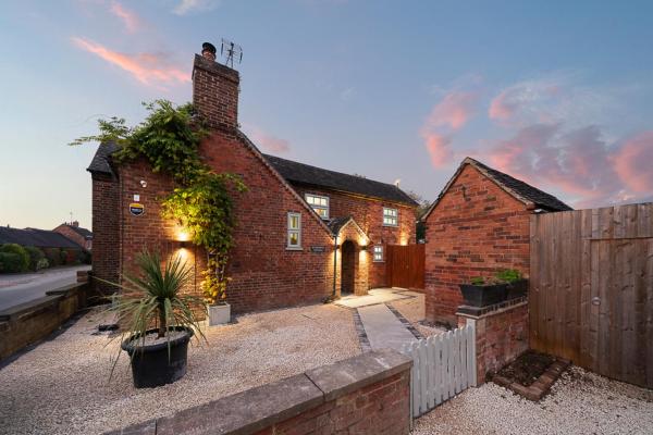 Blacksmiths Cottage By Birch Stays - Uttoxeter