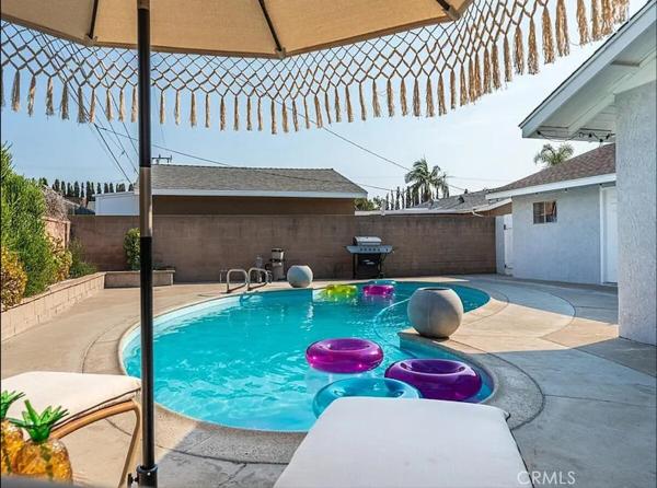 Stunning Oasis With Pool By Disneyland And Knotts - Long Beach, CA
