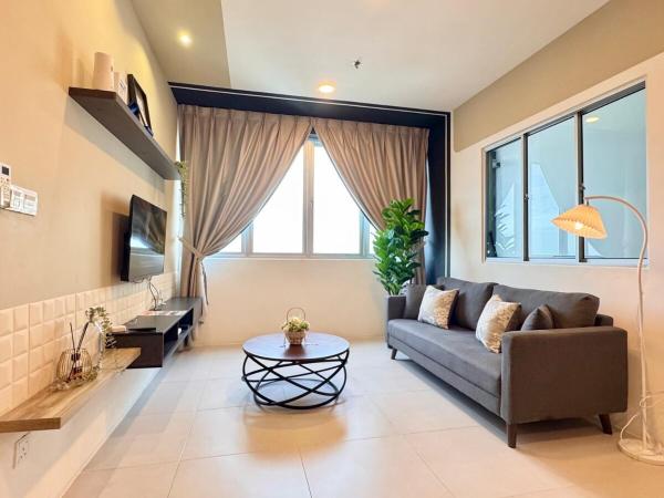 S15-08 Metrocity Square Condominium-3r2b-8 Pax - Sarawak