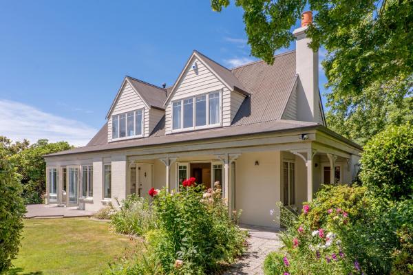 The Garden Haven In Fendalton - Christchurch