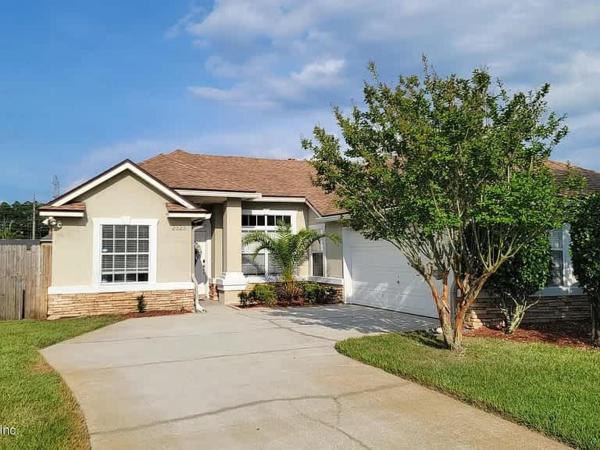 Minutes To Beach, Mayo Clinic, Hot Tub, King Bed, Free Ppv - Jacksonville, FL