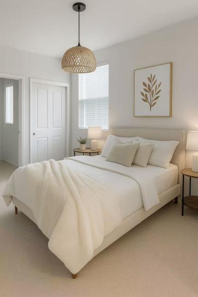 三楼两房两卫近市中心交通便利步行可达商圈适合家庭 - Rancho Cucamonga, CA