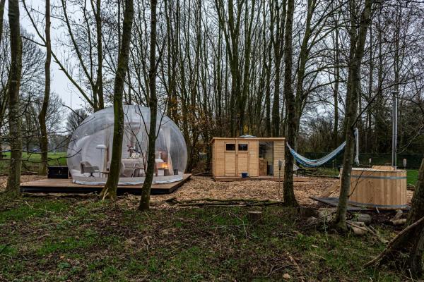 Bubbeltent In Bos Met Hottub, 20m Amsterdam - Alkmaar
