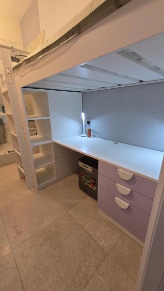 Partition With Attached Washroom - Dubai