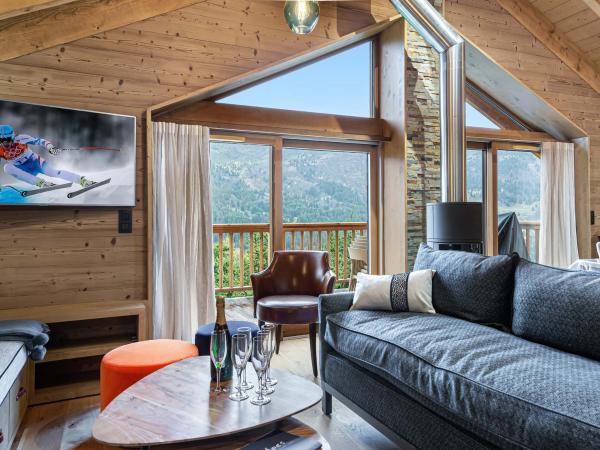 Chalet Moderne Et Cosy Avec Jacuzzi, Sauna Et Parking à Méribel - Fr-1-565-1 - Brides-les-Bains