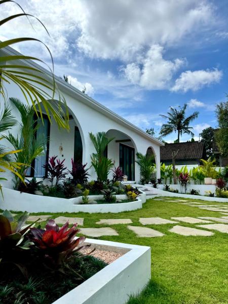 Casa De Made - Villas - Negara