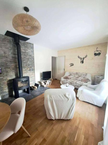 Un Refuge Chaleureux Au Cœur Du Mourtis - Le Mourtis