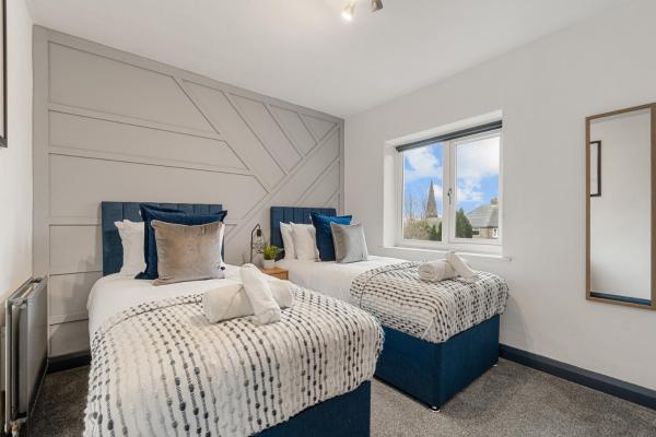 Ideal For Contractors & Long Term Stays - Sleeps 5 - Huddersfield