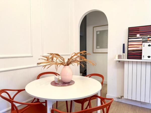 Callmehome - Navigli Apartment - Authentic Milanese Stay - Milan