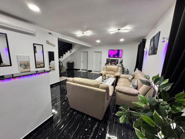 Enjoy Vip House 10 - 布加勒斯特