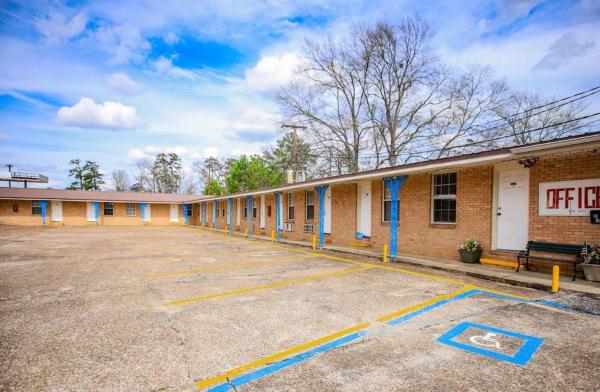 Redwood Motel - ルイジアナ州