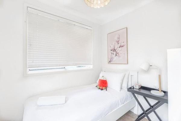 Conveniently Located Single Room Near Eastwood - Shared Bathroom And Kitchen - 혼즈비