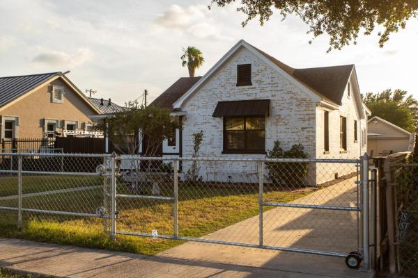 Hidden Gem Near Plaza Mall - Mi Casita Mcallen - Nuevo Leon