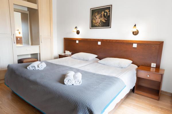Ippocrates Hotel Apartments & Restaurant - Corfú