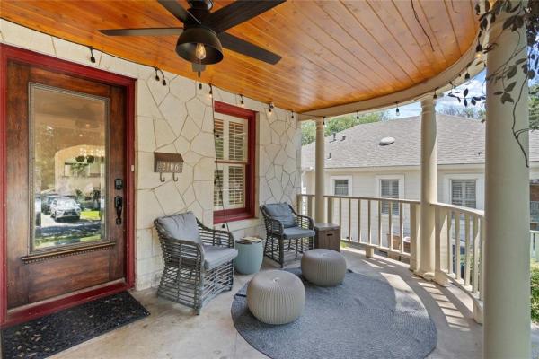 1930s Austin Charming Home And Hot Tub Near South Congress - West Lake Hills, TX