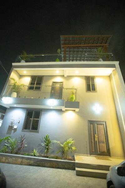 5 Bedroom In East Legon Trassaco - Accra