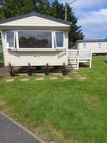 E113 Steeple Bay - Burnham-on-Crouch