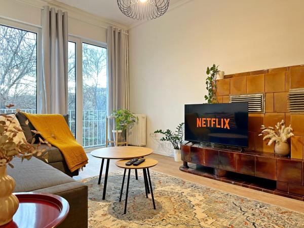 Spacious Bright Cozy 2bdr Fast Wi-fi Next To Park - Sofija