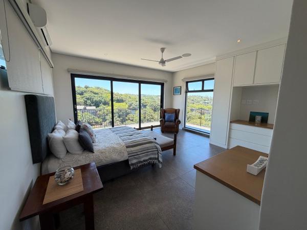 Parrotfish Room - Dolphin Coast