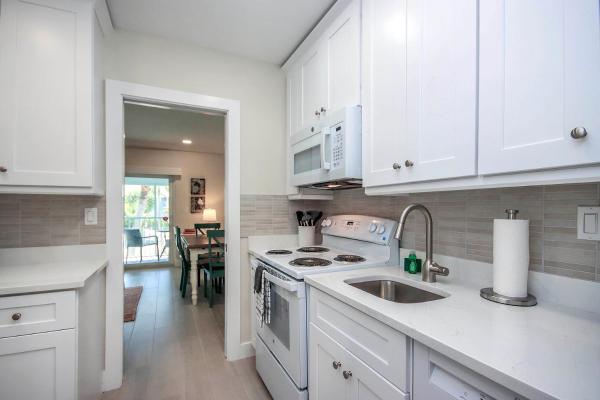 Sunny 1br Sanibel Condo Colony Inn 43 - Sanibel, FL