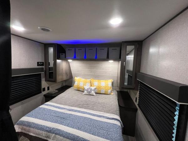 Cozy Camper, Easy Drive To Beach - Ellenton, FL