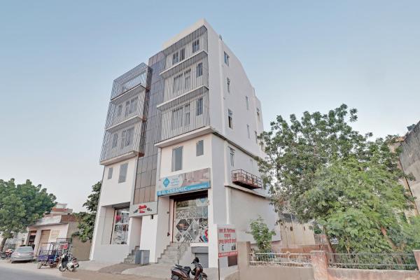 Hotel O The Royal Inn - Jaipur