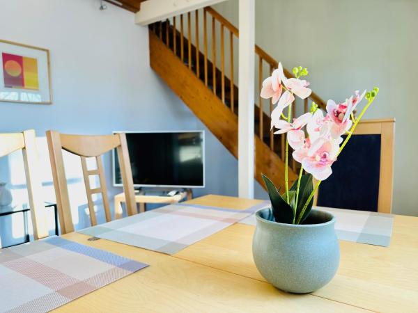 Haselnuss Apartment- 5 Personen- Parkplatz- Waschmaschine - Wolfsburg