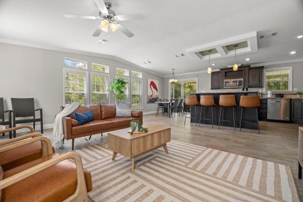 Modern Home On Gated 4 Acre Plus Nature Sanctuary - Wesley Chapel, FL