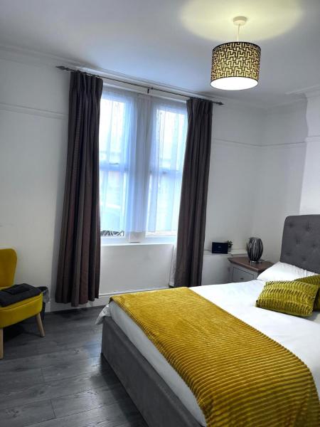 Feel At Home Away From Home - Nottingham