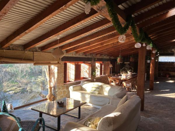 Antiguo Molino Con Piscina Y Chimenea - Piedralaves