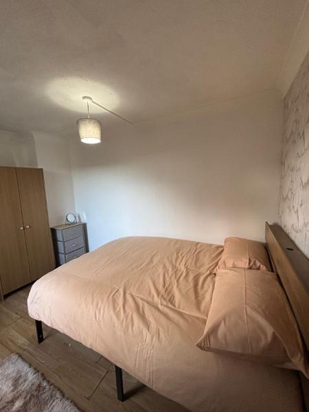 Cosy Room 1 Gatwick Airport - Crawley