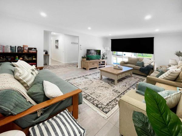 Oak Flats Escape - Wollongong