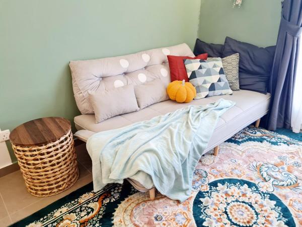 Serene 2r1b Empire City 4 Pax Hextar Mall - Kota Damansara